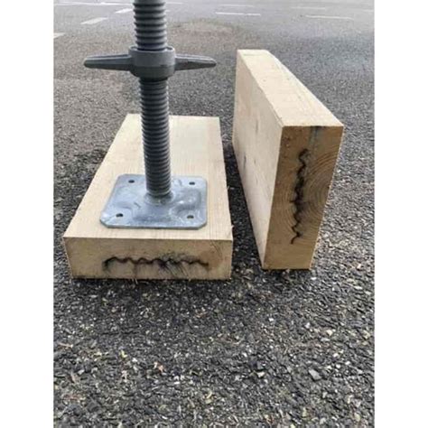 Cale Déchafaudage En Bois Ferré Echaf Equipement