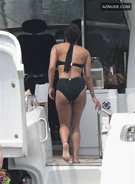 Priyanka Chopra Sexy Soaking In The Sun With The Jonas Brothers Nick Kevin And Joe Aznude