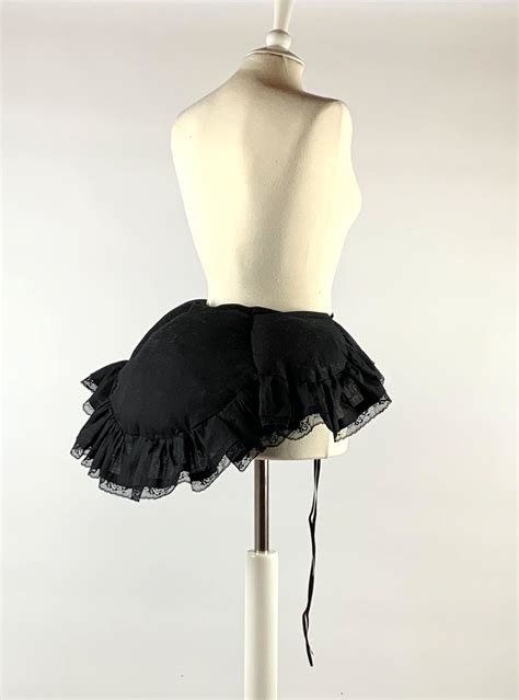 Bustle Pad In Black Cotton With Ruffles Xxl Contemporary Outfits