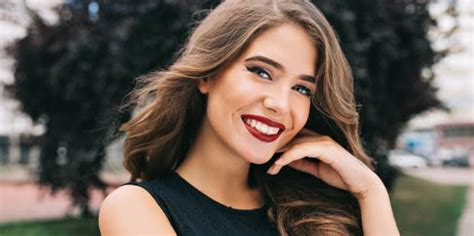 How To Make A Good Impression On A First Date 12 Simple Tips Micaela