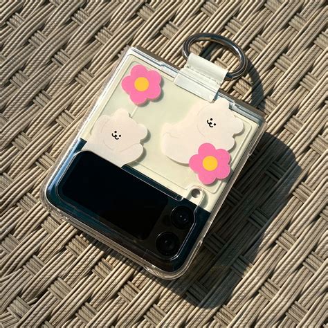 빠른배송 클리어 하드 Z플립3z플립4 곰찌 핑크꽃 삼성 갤럭시 플립6 플립5 플립4 플립3 지플립 제트플립 Z플립 폰케이스 심플 투명 커플 우정템 남자 여자