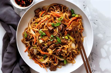Beef Chow Mein Insanely Good