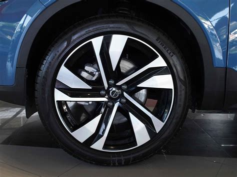 Volvo Xc40 2024 B5 Ultimate Dark Fai Autos