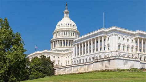 Сенат США отклонил сделку включающую помощь Украине