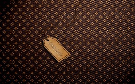 At Louis Vuitton Wallpaper