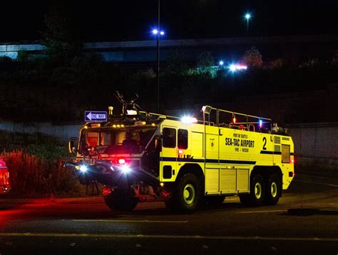 Port Of Seattle Seatac Airport Arff 2 Assisting At A Recent Brush
