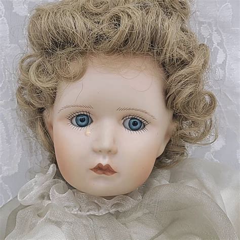 Fugitivekatcreations Haunted Dolls Vintage Finds Antiques Candles Fugitivekatcreations Boutique