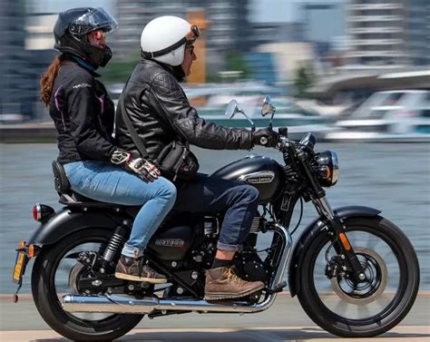 Prueba Motoplanete De La Royal Enfield Meteor 350 2021