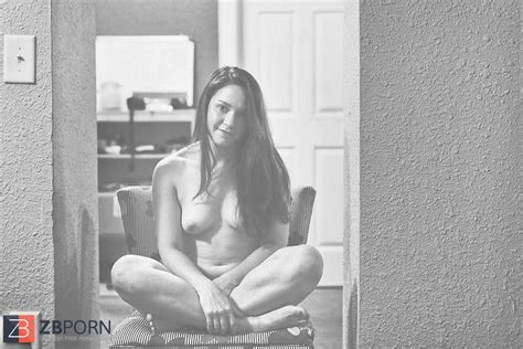 THE NU PROJECT Normal Womens Posing Naked ZB Porn