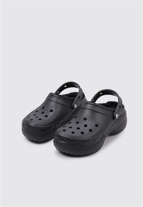 Comprar Zuecos De Plataforma Classic Platform Lined Clog W De La Marca Crocs Para Mujer En Color