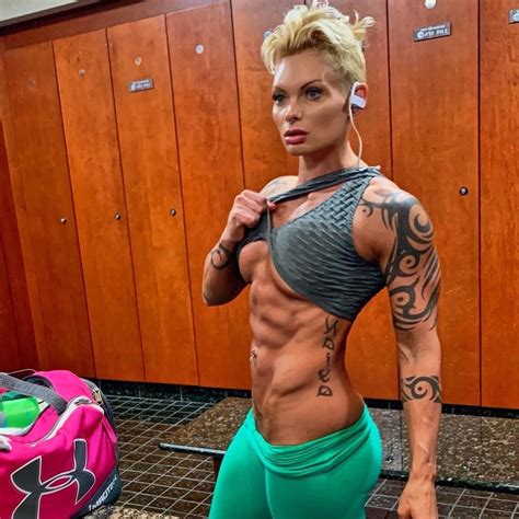Nahla Monroe Bio 76 Photo