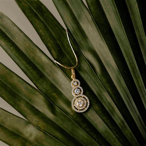 Trinity Circle Pendant