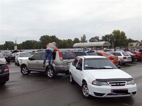 В Україні з 1 січня подорожчають нові автомобілі на скільки і чому Читайте на Ukr Net