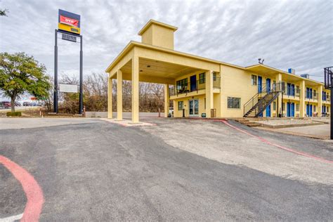 Book Hotel Weatherford I 20 South Tx From 132 Oyo Hotels
