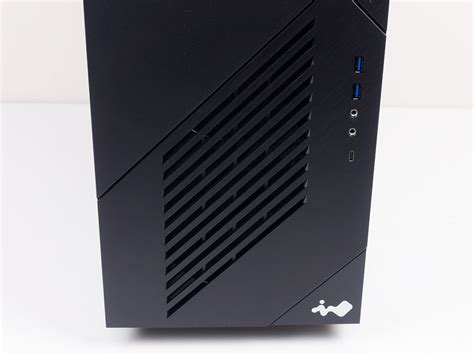 Inwin C200 Review Back To The Roots For Creators A Closer Look Outside Techpowerup