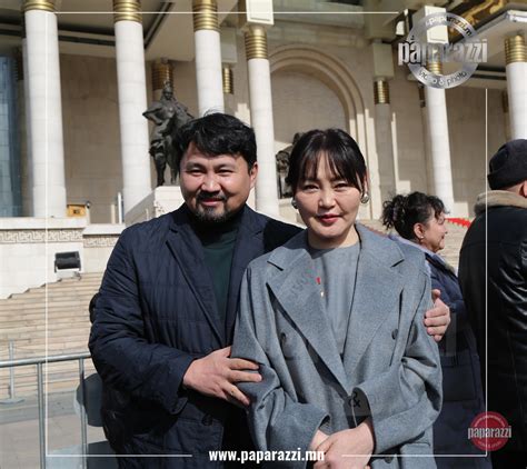 Photo Paparazzi ••• Жүжигчин Г Ундармаад Монгол Улсын Соёлын гавьяат зүтгэлтэн цол хүртээв