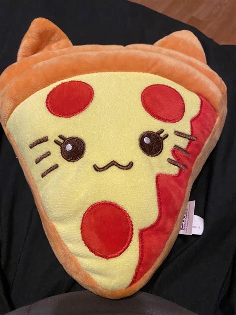 I Got This Cute Plushy In An Arcade R Bisexualteens