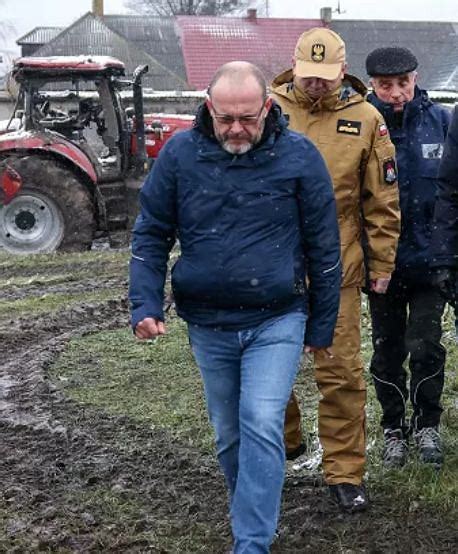 Skompromitowany Prokurator Ziarkiewicz Już Nie Pracuje Ale Wciąż