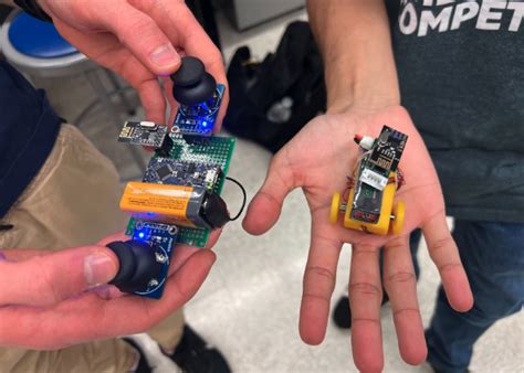 Github Travislatchmanminibot Tiny Remote Controlled Robot