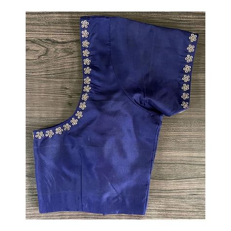 Simple Floral Thread Embroidery Blouse Simple Embroidery Designs