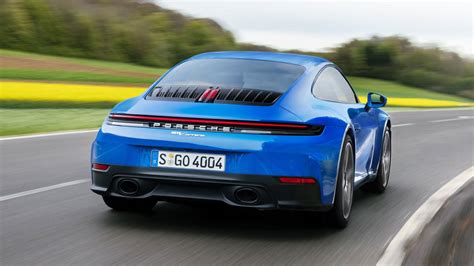 Whats New For The Facelifted Porsche 911 Carrera Top Gear
