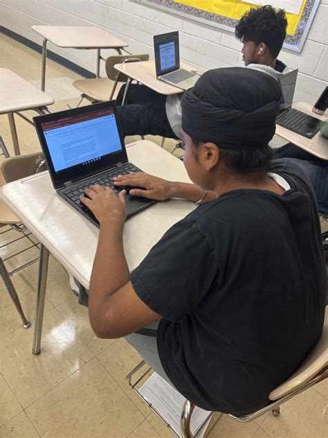 Paper Vs Computer The Great Essay Debate Common Sense