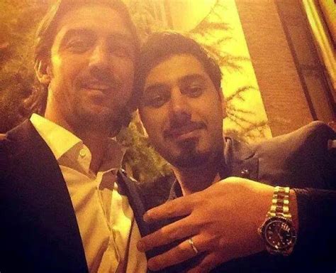 لیستی از تمامی خوانندگان استقلالی دو آتیشه مشهور ایرانی بازیگر ۳۶۰