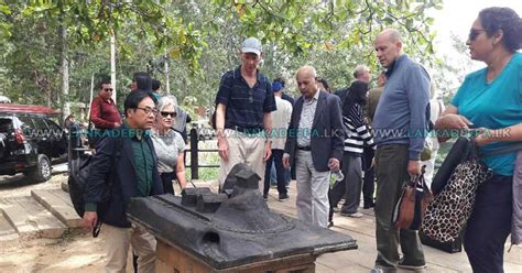 විදෙස් නියෝජිතයෝ කන්දඋඩරට සිරිය නරඹති Lankadeepa Online