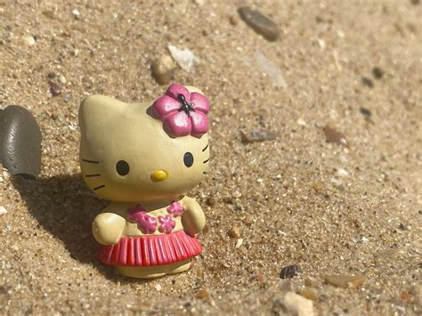 Beach Hello Kitty Wallpapers Wallpaper Cave