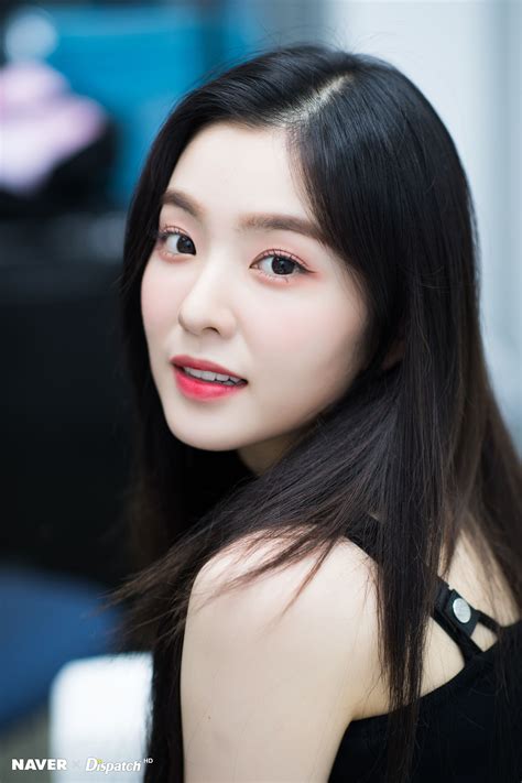 Irene Redvelvet 아이린 드벨벳 Wajah Gaya Rambut Kecantikan