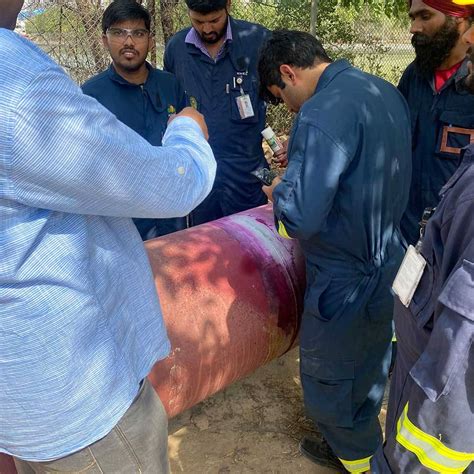 Dye Penetrant Testing Service In Noida Liquid Dye Penetrant Testing