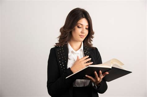 7 Langkah Pembacaan Puisi Secara Tekstual Materi Bahasa Indonesia Kelas X Kurikulum Merdeka Adjar