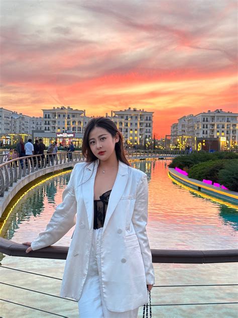 崔璇(vivian Cui) 总经理 简历摘要 探索我的技能 崔璇(vivian Cui) 总经理 简历摘要 探索我的技能