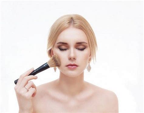 How To Cover Pimples And Still Look Fab Thblog