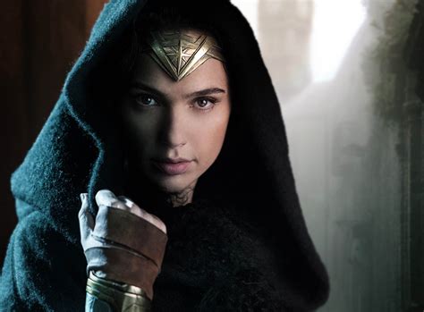 Diana Prince Pictures And Images Free Hd Downloads 300