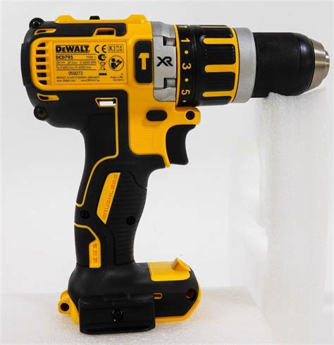 Dewalt Dcd795n 18v Xr Brushless Combi Drill User Manual