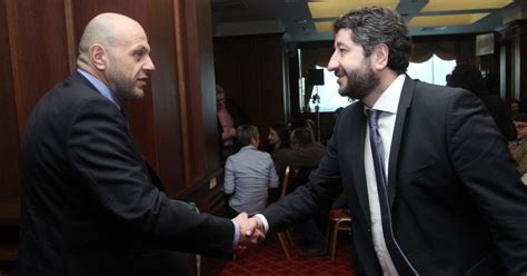 ГРОТЕСКА Прокопиев спешно командирова Томислав Дончев в Панорама да спасява ДБ Нещо неприятно