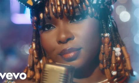 Yemi Alade Sings And Dances For Love In New “ije Love” Video Bellanaija