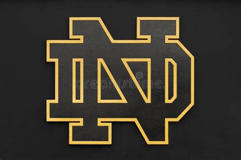 Nd Football Logo Notre Dame☘logo Redesign Notredame Irish