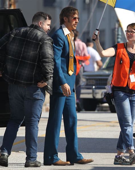 Ryan Gosling Out For The First Time As A Dad Popsugar Celebrity