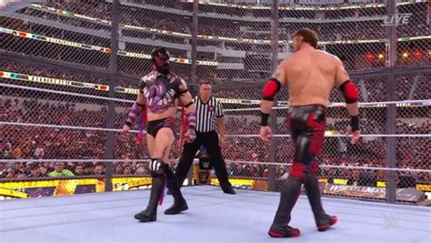 Wrestlemania 39 Edge Derrota A Finn Bálor En Una Hell In A Cell