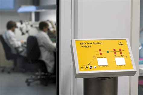 Esd Teststation Teubner Esd Teststation Bei Reichelt Elektronik