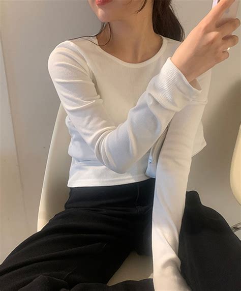 독점 진행 주문폭주🎉 Pomi Tee 7color데일리룩기본티긴팔티골지티무배무료배송당일배송여리핏긴팔기본
