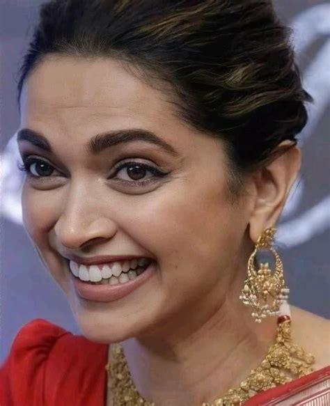 Deepika Padukone Ear Rings Deepika Padukone Dipika Padukone Close