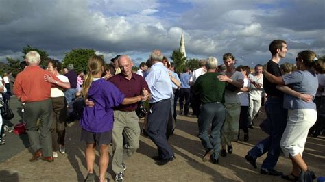 Na Sluaite Ag Baint Suilt As Fleadh Cheoil Na HÉireann