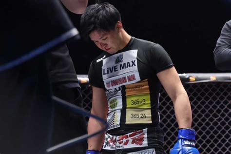 「本物」ヤンキー芸人、プロの膝蹴りでデコ変形 鼻を大けが「レントゲン見たら」 Encount