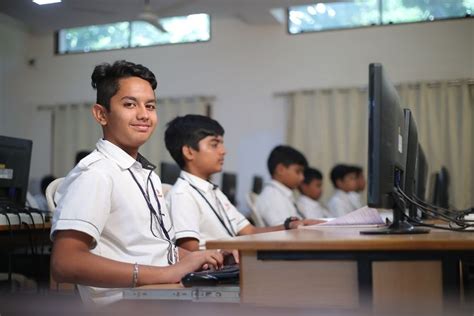 Computer Lab Vignan Schools