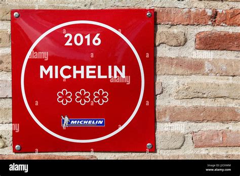 142 Michelin Star Logo Png Gratis
