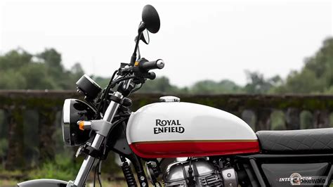 Royal Enfield Interceptor 650 Fuel Tank Image Bikewale