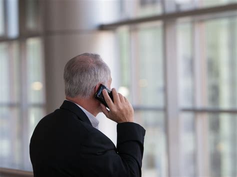why reactive decision making can be devastating and how to improve it